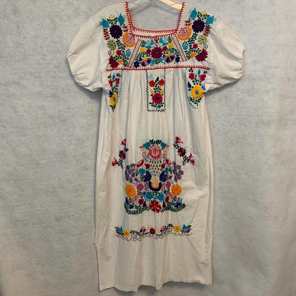 Karrs Imports | Dresses | Karrs Imports Embroidered Dress Made In ...